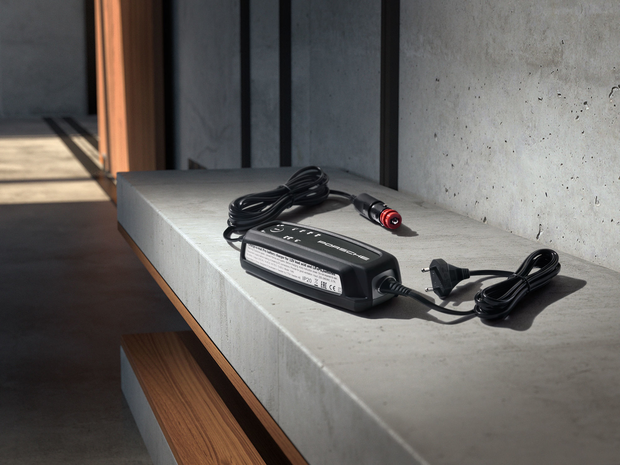 12V Li-ion Battery Trickle Charger Pro. Porsche Doncaster Online Shop