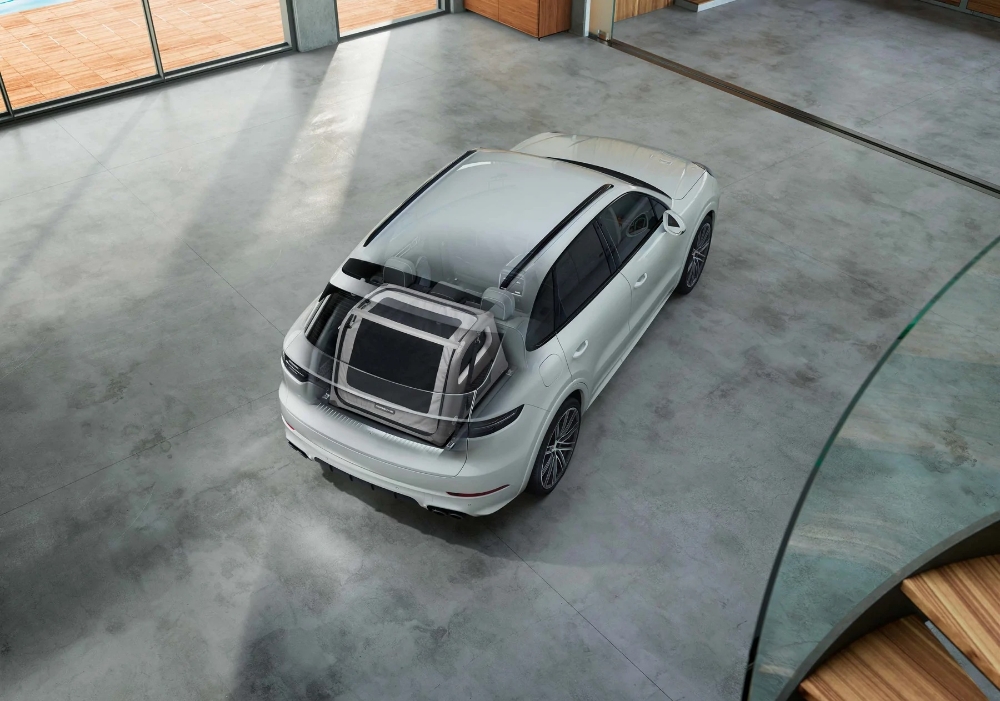 Dog Inflatable Box for Cargo - Cayenne & Macan. Porsche Doncaster ...