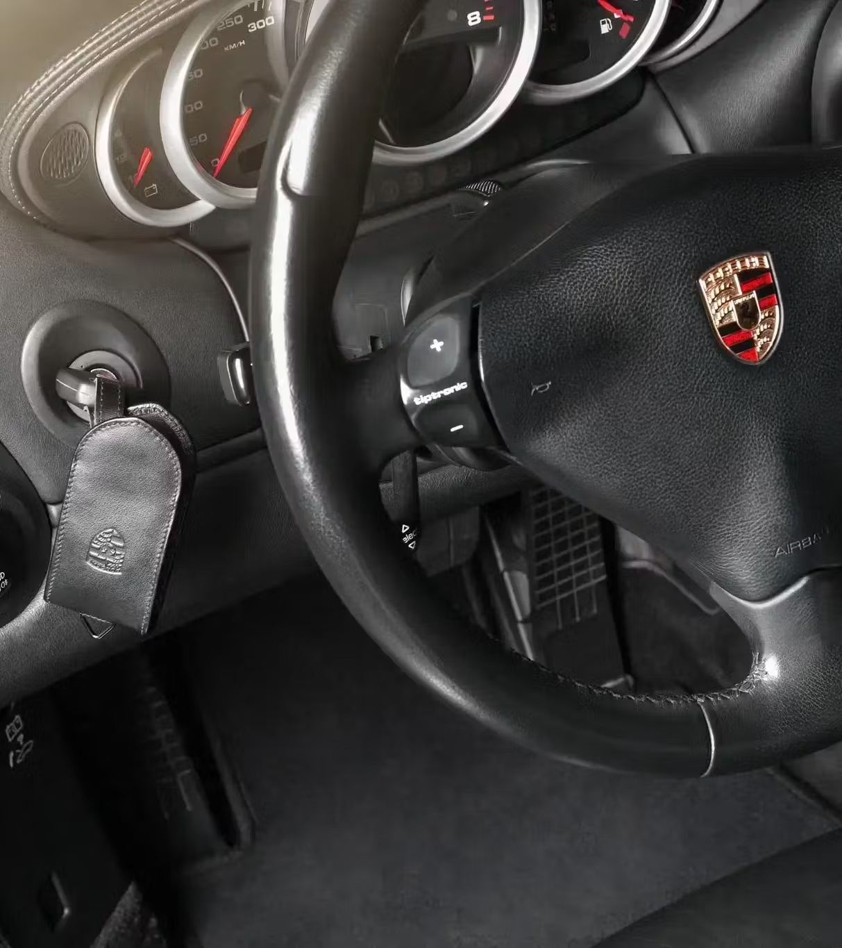 Classic Leather Key Case for Boxster (986) and 911 (996). Porsche ...