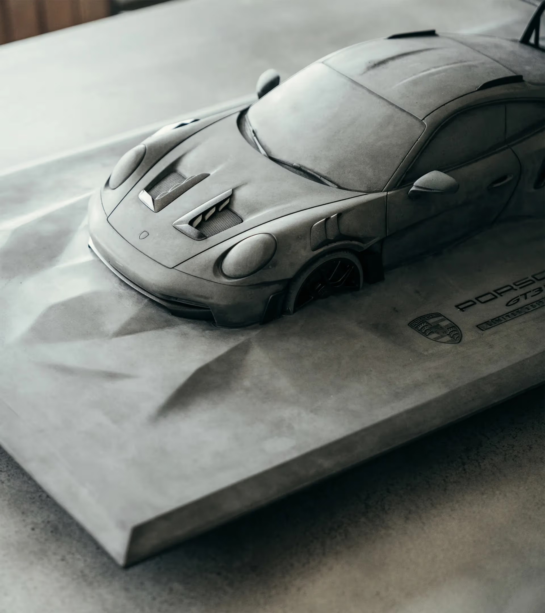 Porsche 911 GT3 RS (992) Concrete Sculpture – Limited Edition. Porsche ...
